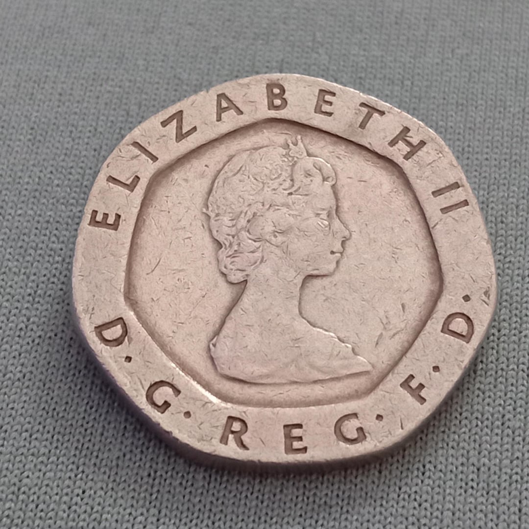 20 Pence 1982 United Kingdom elizabeth II - Etsy