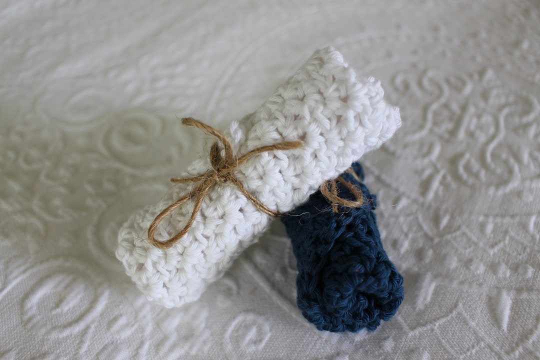 Reusable Crochet Face Washer wash Cloth With Hanging Loop - Etsy Canada