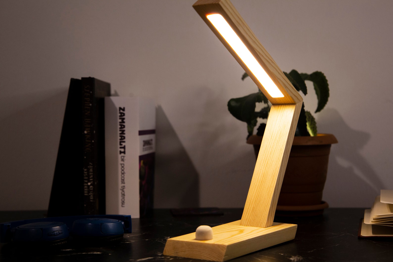 Handmade Desk Lamp /wooden Desk Led Lamp / Handmade Lamp / - Etsy