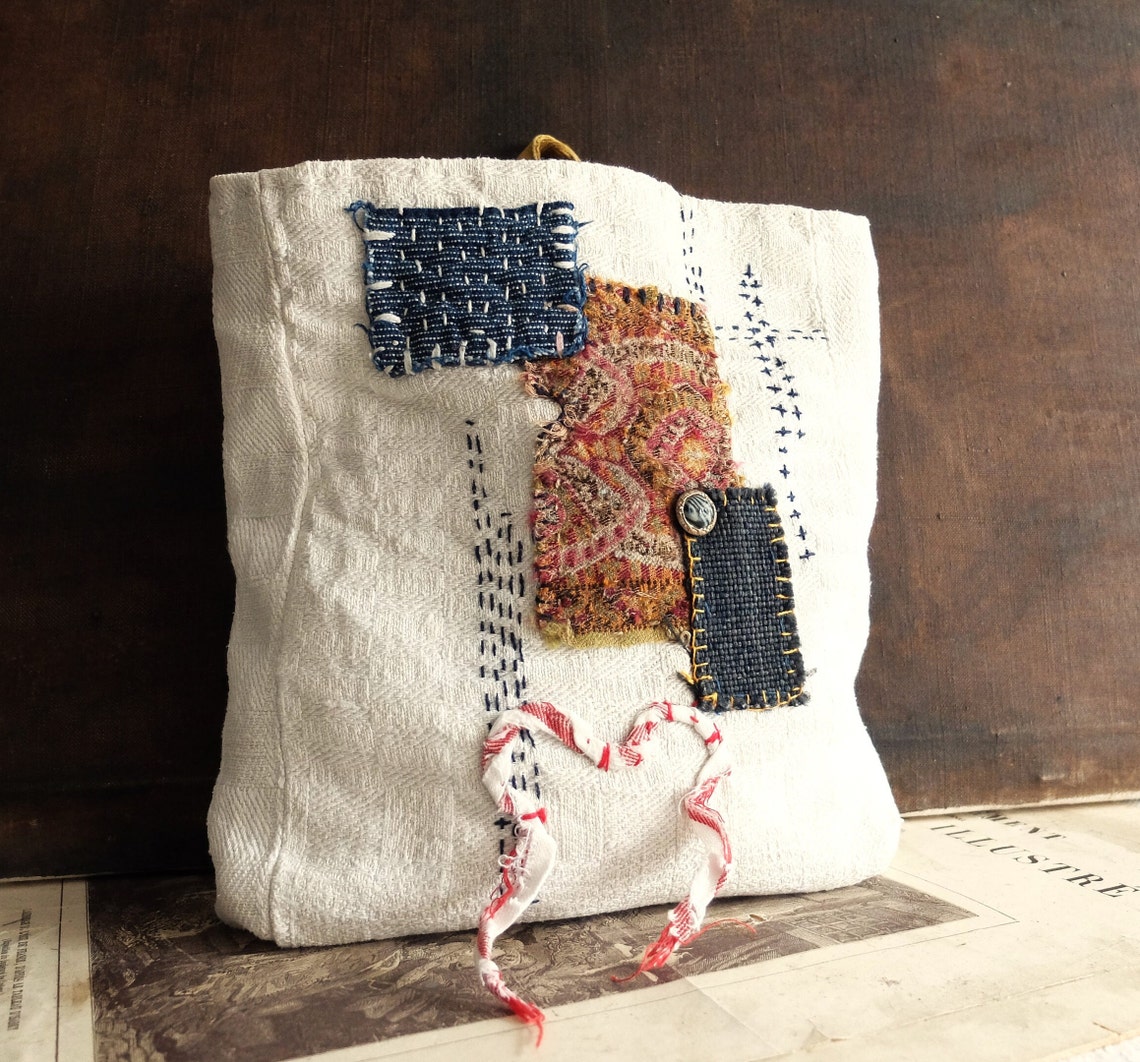 Linen Wall Pocket/ Primitive Patchwork Pouch/ Garden Plant Container ...