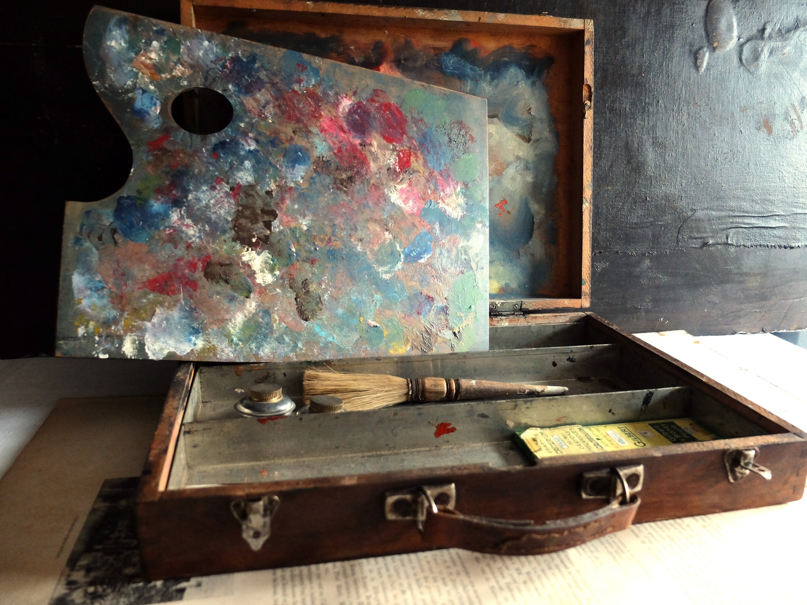Wooden Vintage Painters Box/ French Box With Brushes / Antique Artist ...