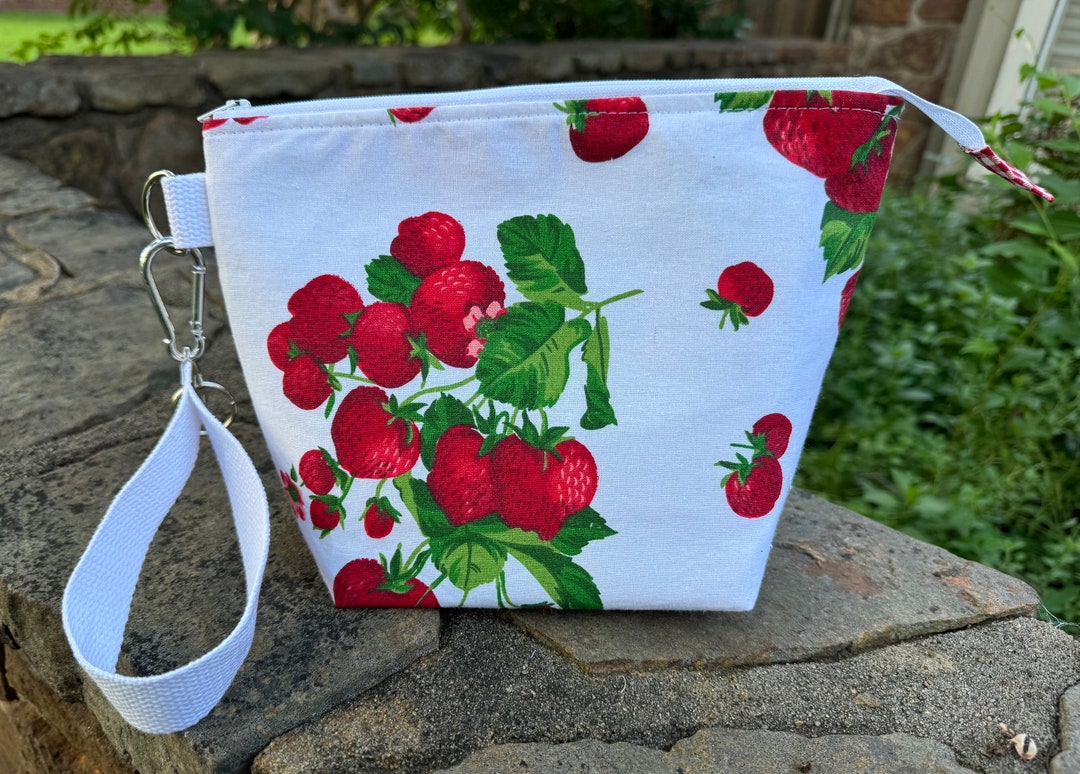 Ripe & Ready! Knitting Project Bag, Crochet Zippered Pouch, Yarn Sock ...