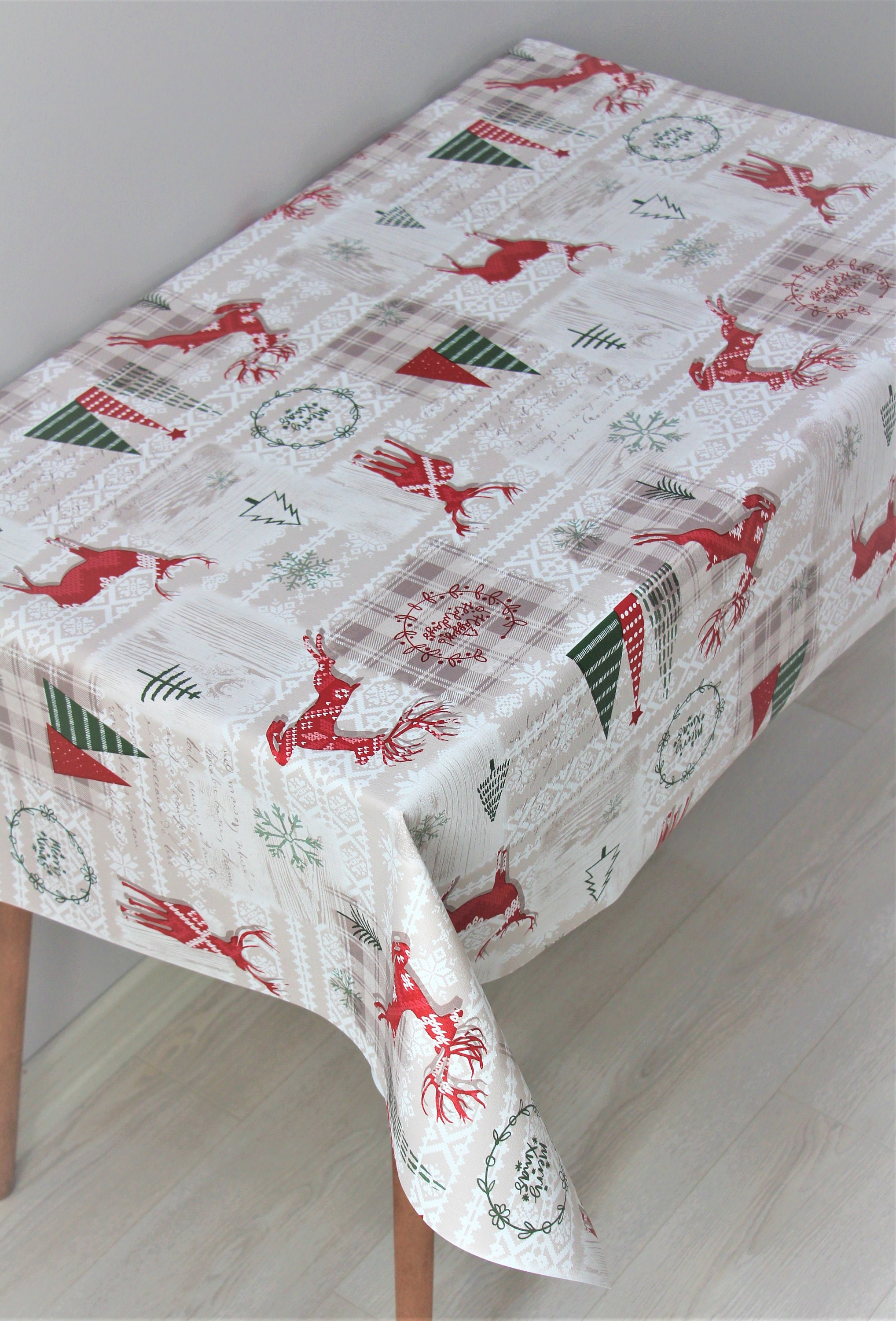 Christmas-themed PVC Table Cover, Printed and Lined Easy to Clean ...