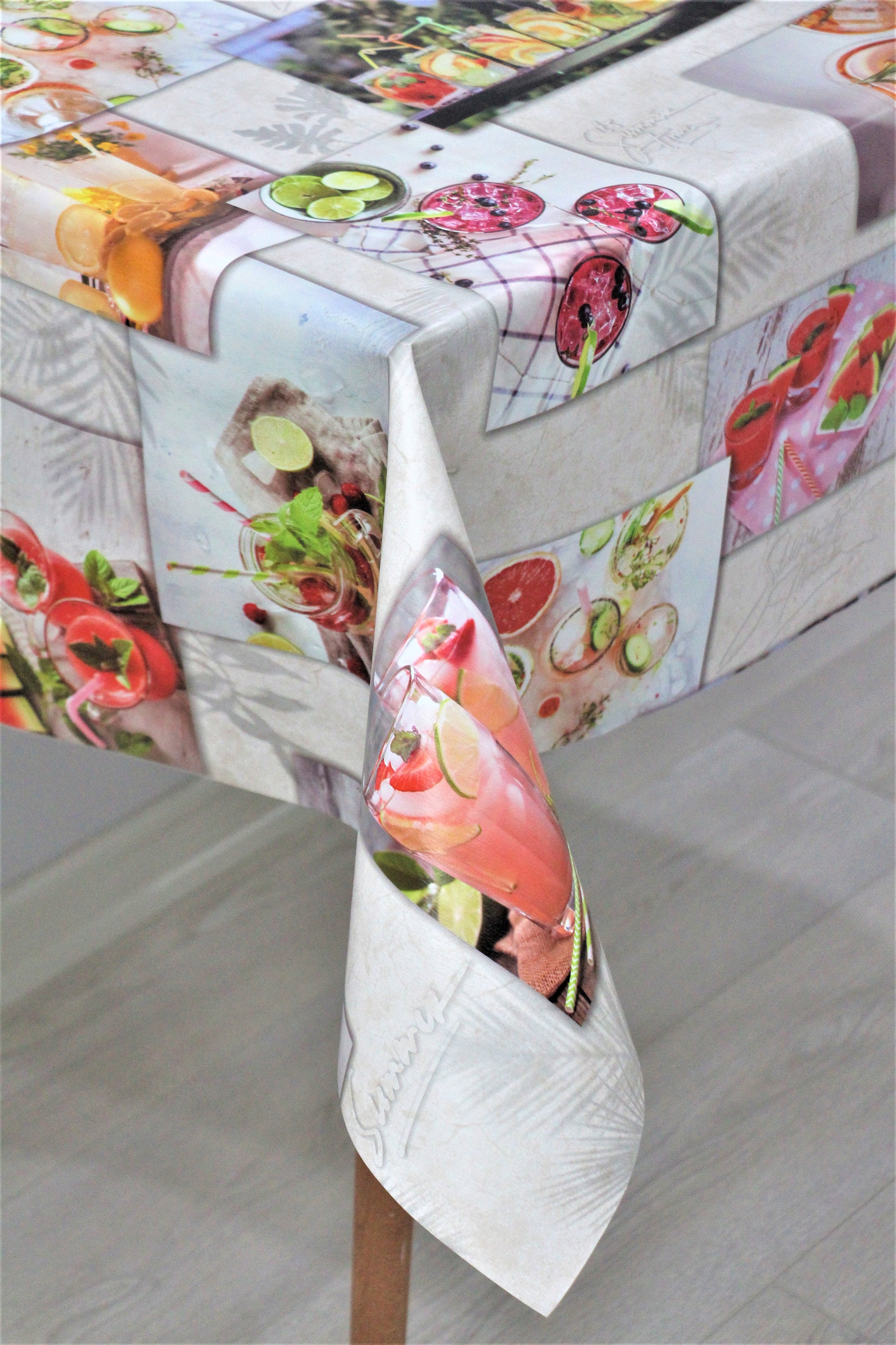 Frutta Patterned Wipeable Square, Rectangle, Round Oilcloth, Resizable ...