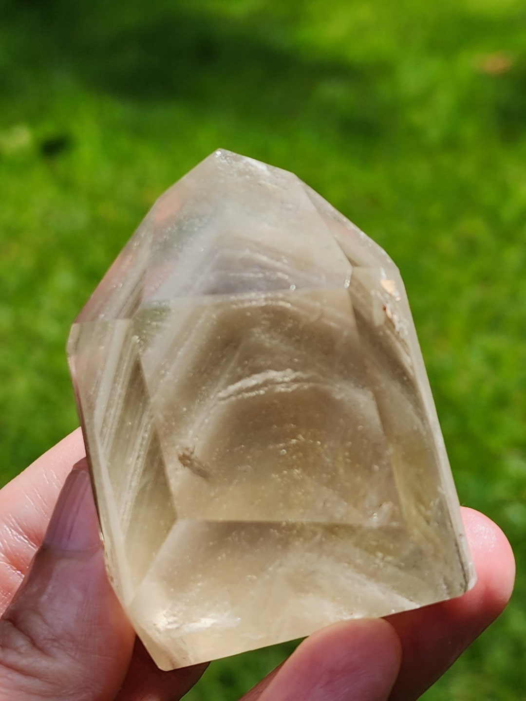 Scenic Quartz Tower | Garden Quartz Tower | Crystal Tower | Lodelite ...