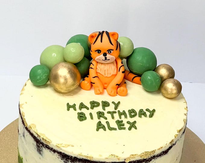 Tiger Cake Topper - Edible Gum Paste and Fondant – Jungle-themed Cake ...