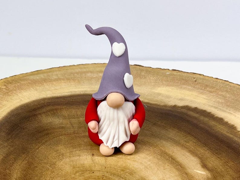 Gnome Cake Toppers - Edible Gnomes With Snowflake Cake Decoration - Etsy