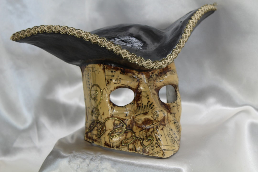 Venetian Bauta Mask Late Victorian/early Edwardian Antique Papier-mâché ...