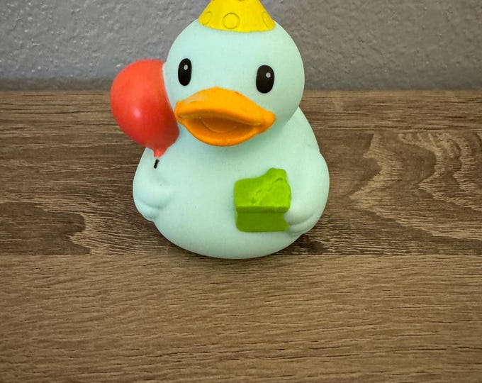 Birthday Duck | Office Desk Toy| Ducks for Jeeps| Cute Novelty Gift ...