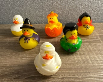 Halloween-themed Rubber Ducks | for Parties, Trick-or-treating ...