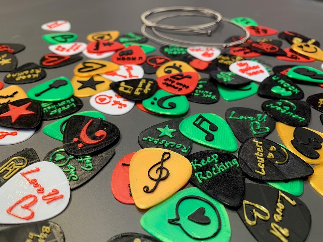 Guitar Plectrum set of 3 as 3D Print Customizable Text and Color 1 Mm ...