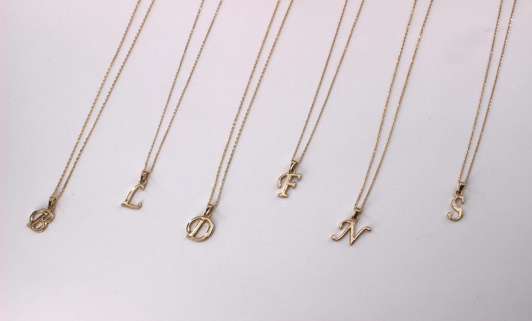 14k Solid Gold Initials and Chains - Etsy