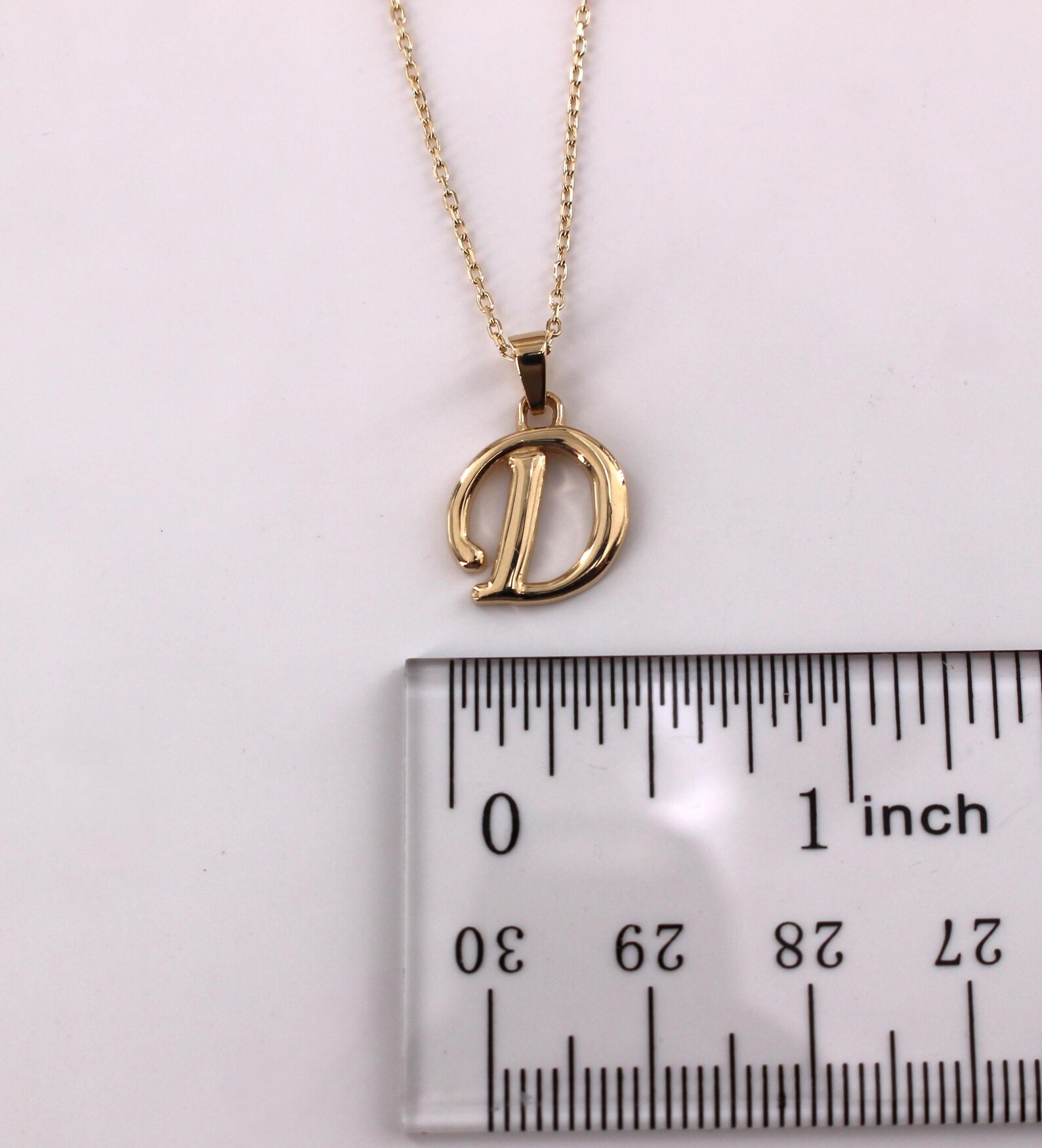 14k Solid Gold Initials and Chains - Etsy