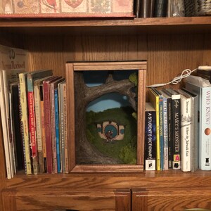 Hobbit Hole Book Nook Diorama, Bilbo Baggins Homestead With Lighting ...