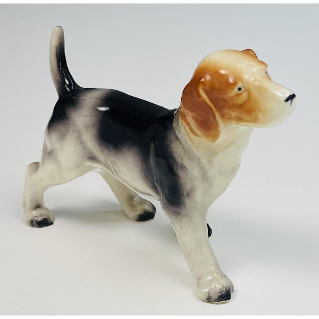 VTG 4.25" Ceramic Porcelain Standing BEAGLE Hound Dog Occupied Japan ...