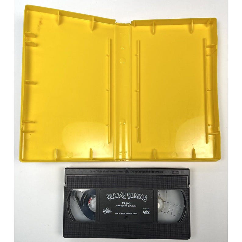 Lot 4 the Wiggles VHS Tapes Wiggly Safari Yummy Yummy Wiggle Time ...
