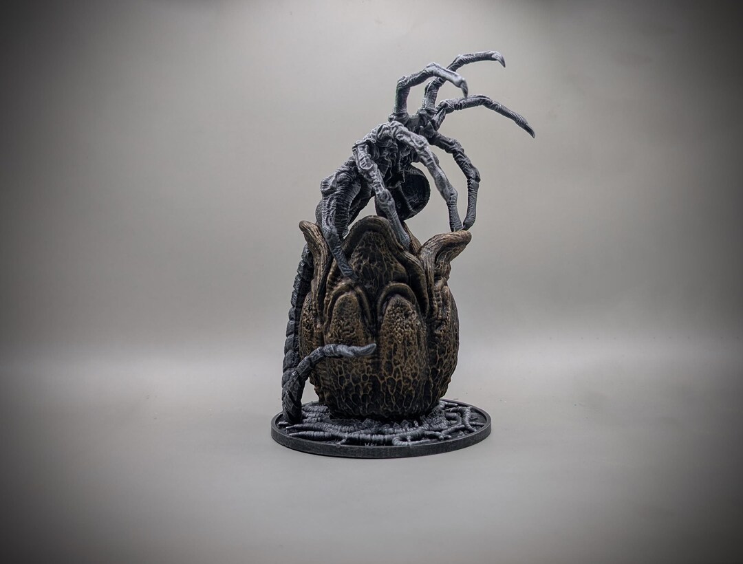 Facehugger Figure Alien Statue 3D Printed Facehugger Collectible From ...