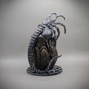 Facehugger Figure | Alien Statue | 3D Printed Facehugger Collectible ...