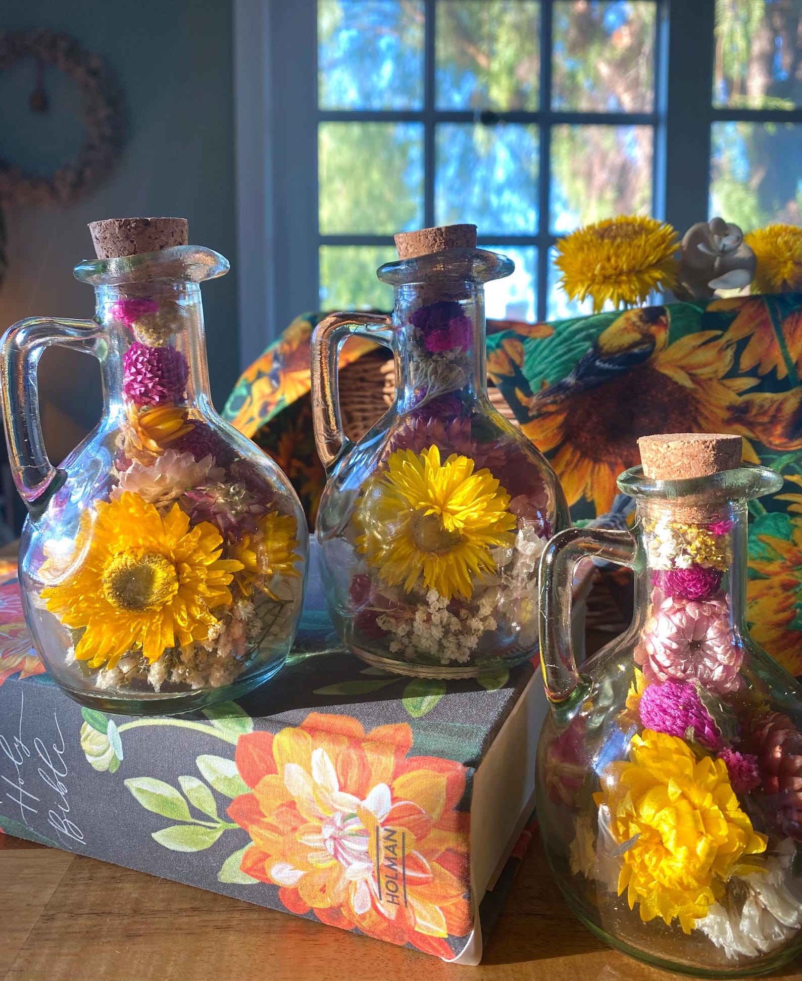 Flower Market Terrarium: Dried Flowers, Bookshelf & Spring Decor ...