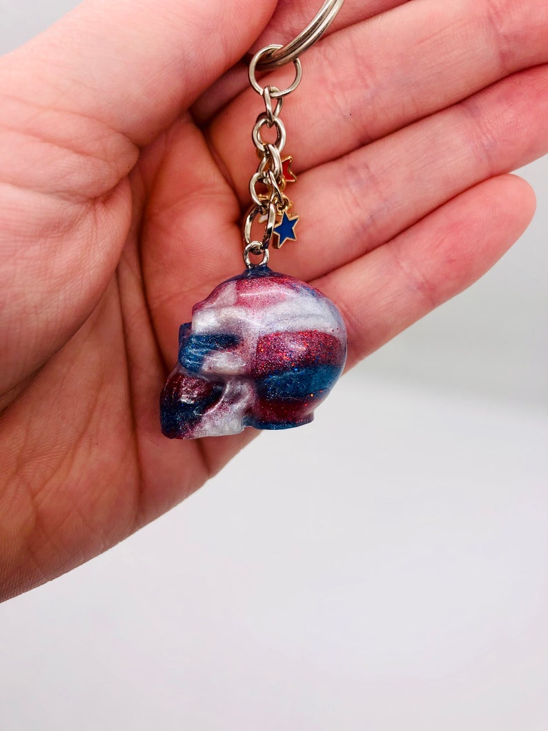 Handmade Red, White, and Blue Resin Skull Keychain With Matching Star ...