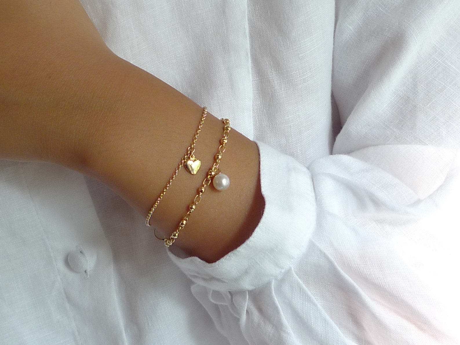 Tiny Puffy Heart Bracelet /gold Heart Charm Bracelet/shiny Cute Heart ...