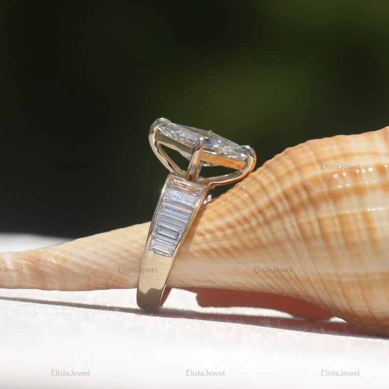 Lozenge Step Cut Lab Grown Diamond 10K Gold Engagement Ring - Etsy