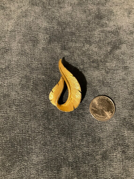 sarah coventry gold feather - Gem