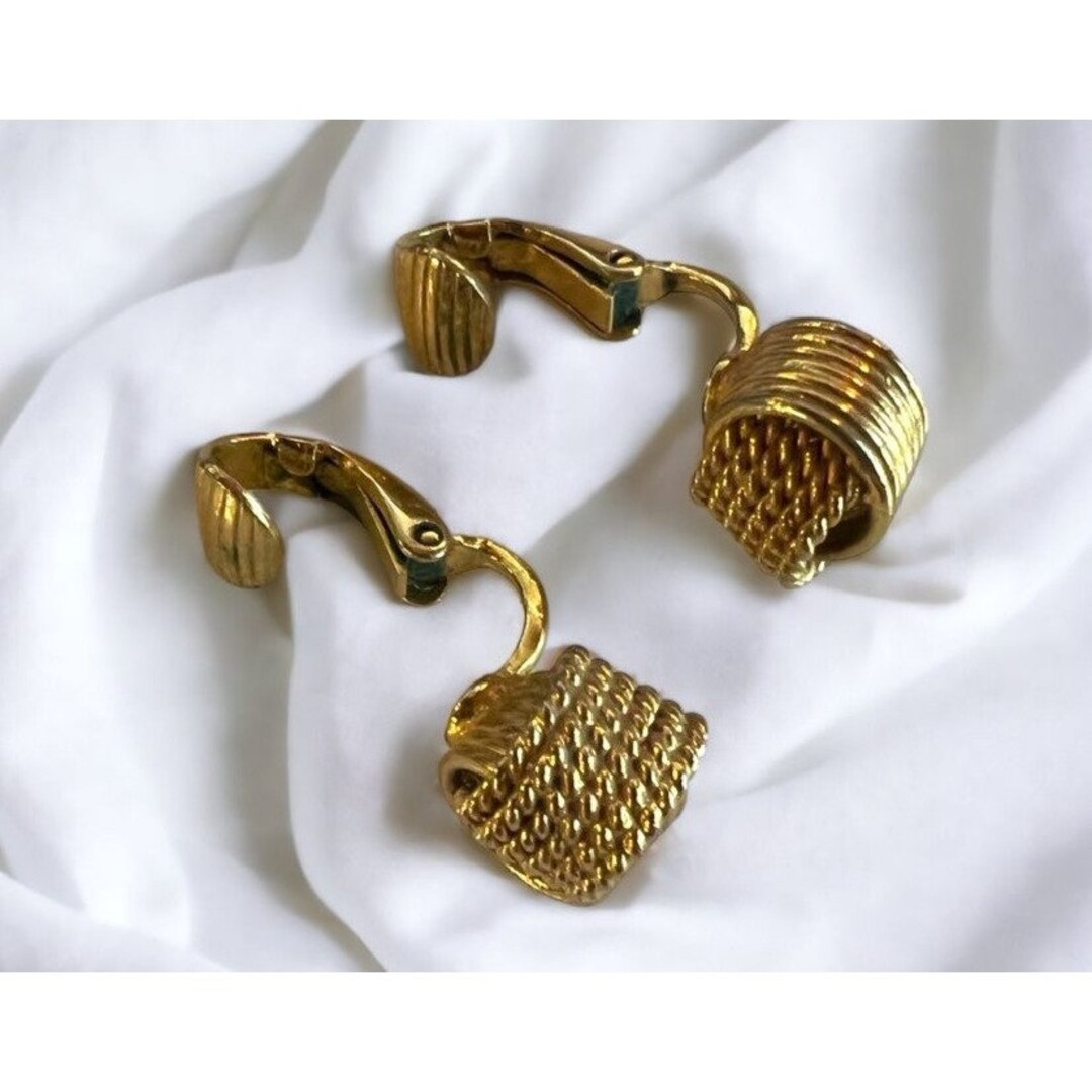 Vintage Avon Gold Tone Knot Design Clip on Earrings - Etsy