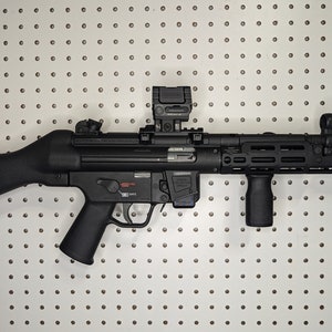 Magwell Mount for HK and GSG MP5 22 Pegboard / IKEA Skadis / Wall ...