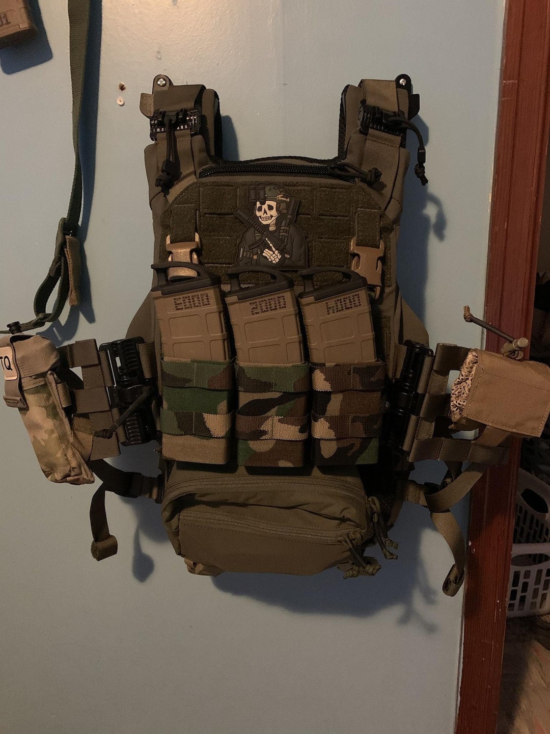 Plate Carrier / Body Armor Mount Wall Gear Holder Storage Rack - Etsy