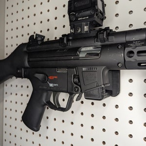 Magwell Mount for HK and GSG MP5 22 Pegboard / IKEA Skadis / Wall ...