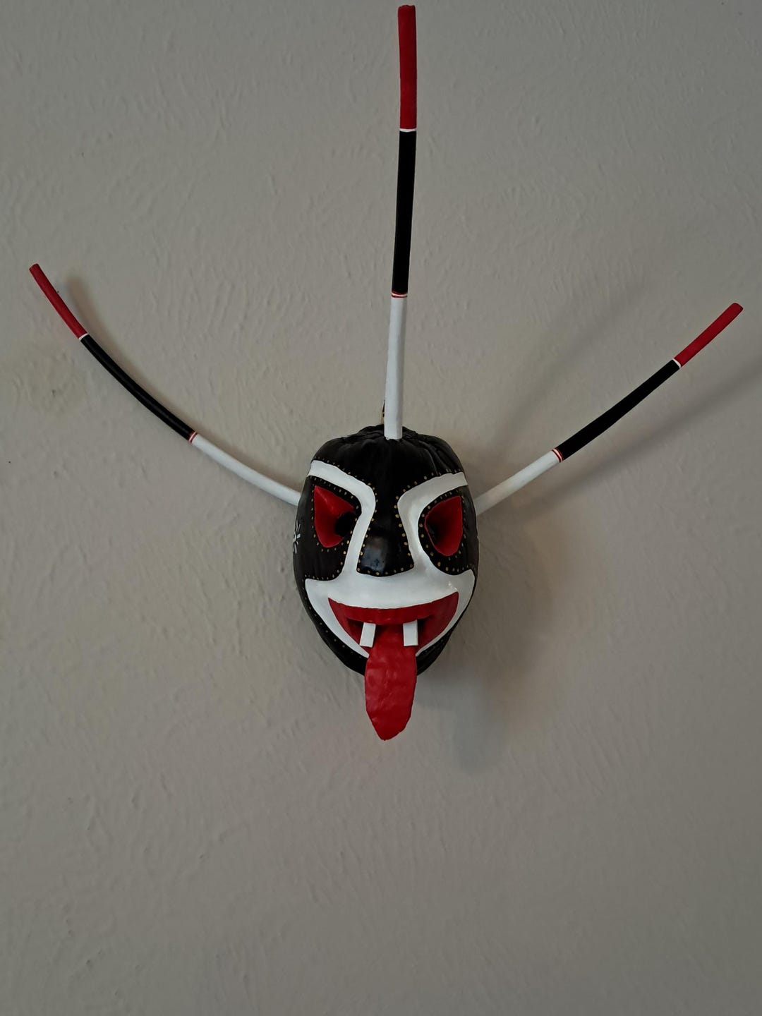 Vejigante Mask: Handcrafted Coconut Shell, Black White Red - Etsy