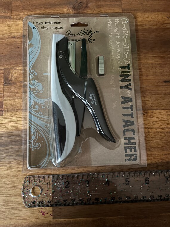 Tim Holtz Idea-ology Tiny Attacher Stapler With 100 Tiny 1/8 X - Etsy