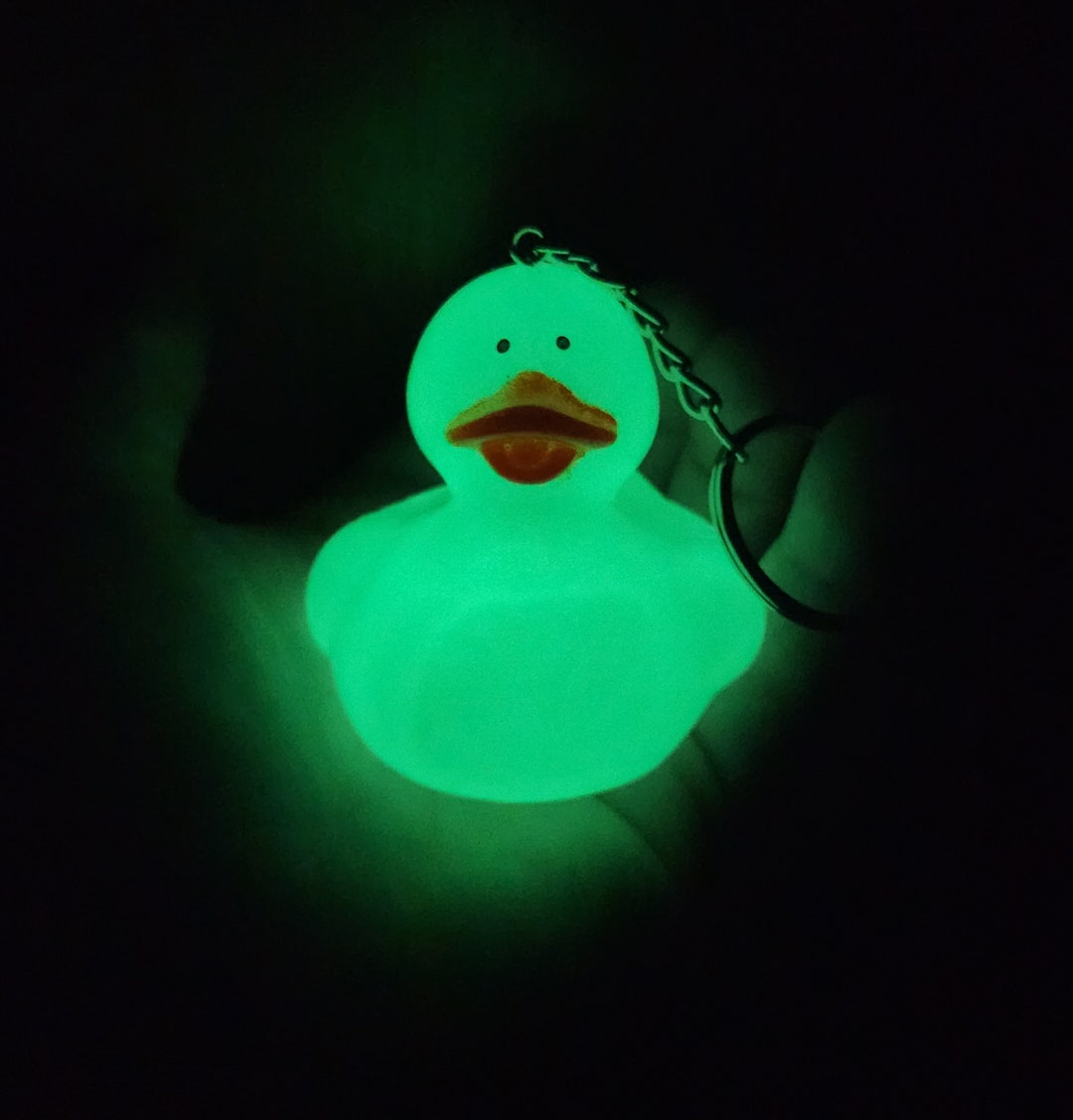 Glow in the Dark Rubber Duck Keychain is a Great Gift for Any Occasion ...