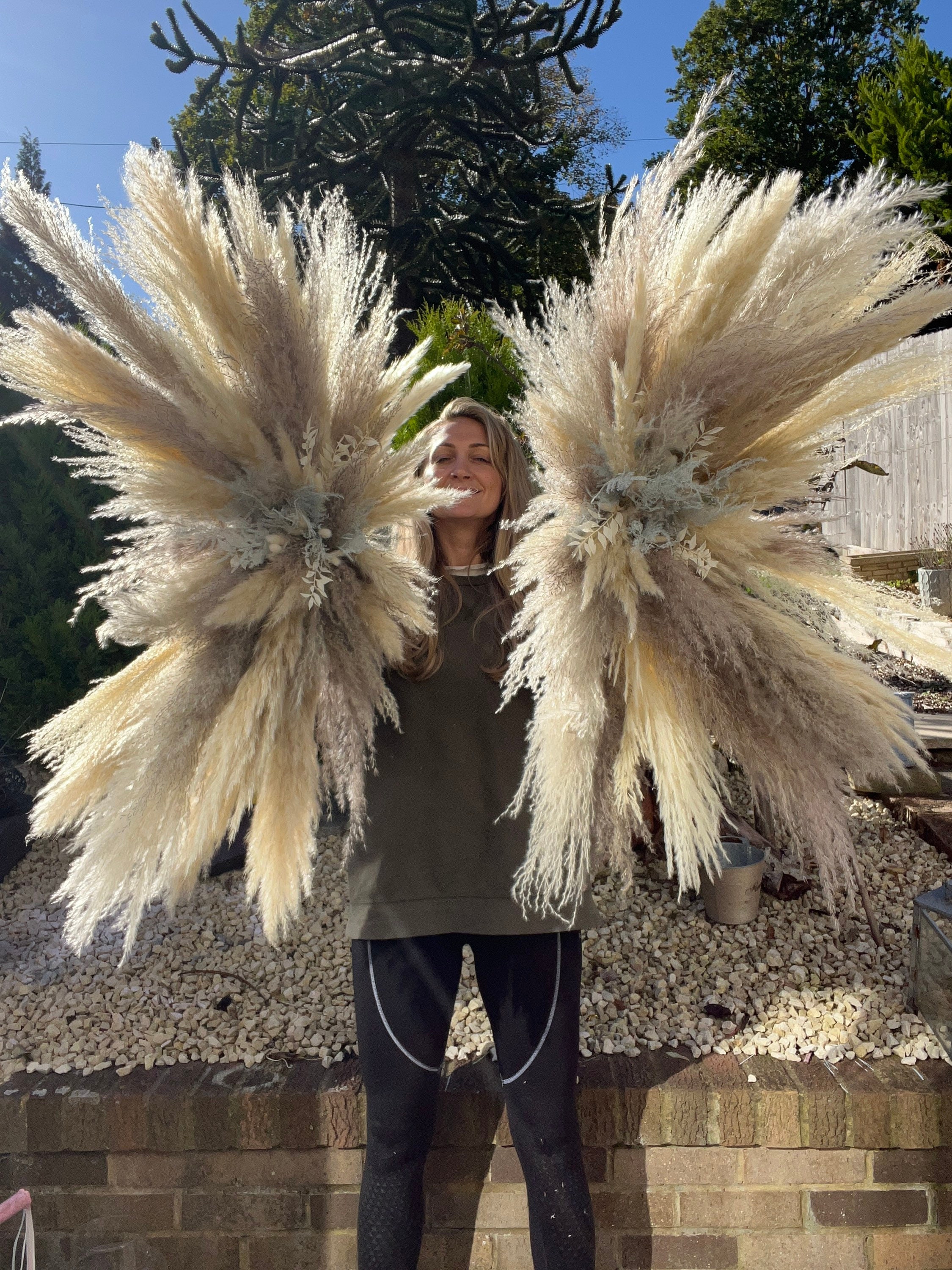 Pampas Wings Pampas Backdrop Salon Decor Dried Flower - Etsy