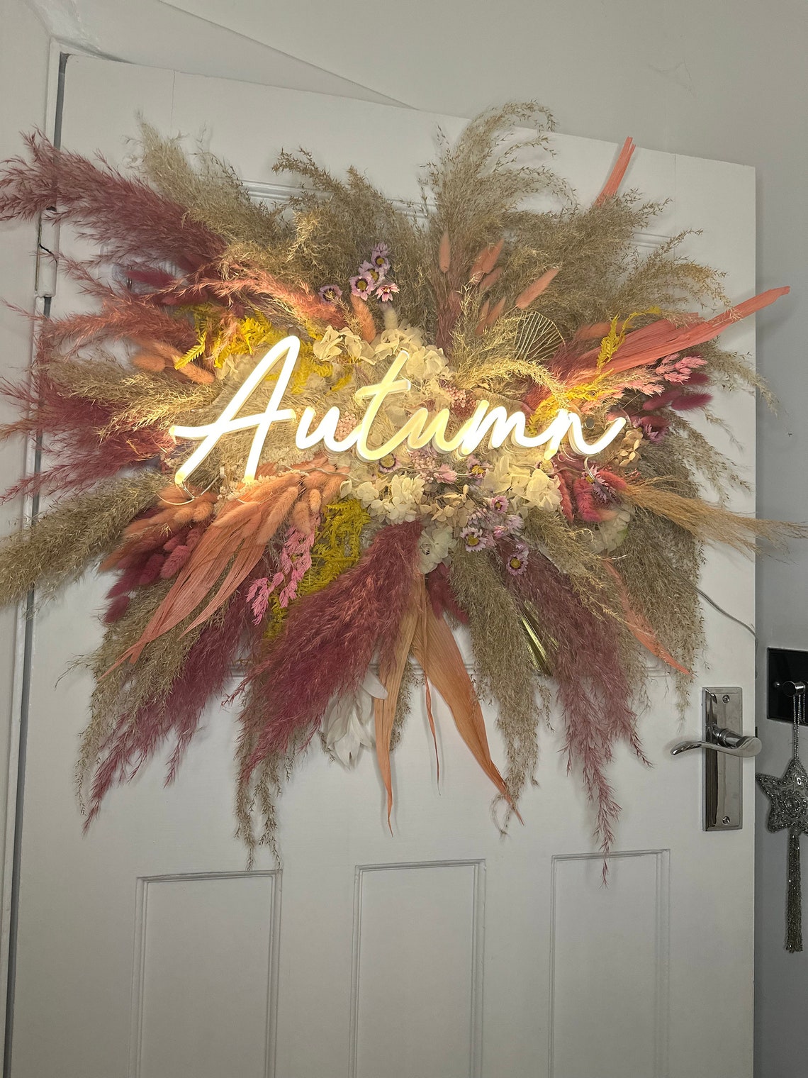 Pampas & Neon Sign Pampas Arrangement Pampas Sign Neon Sign Neon Light ...