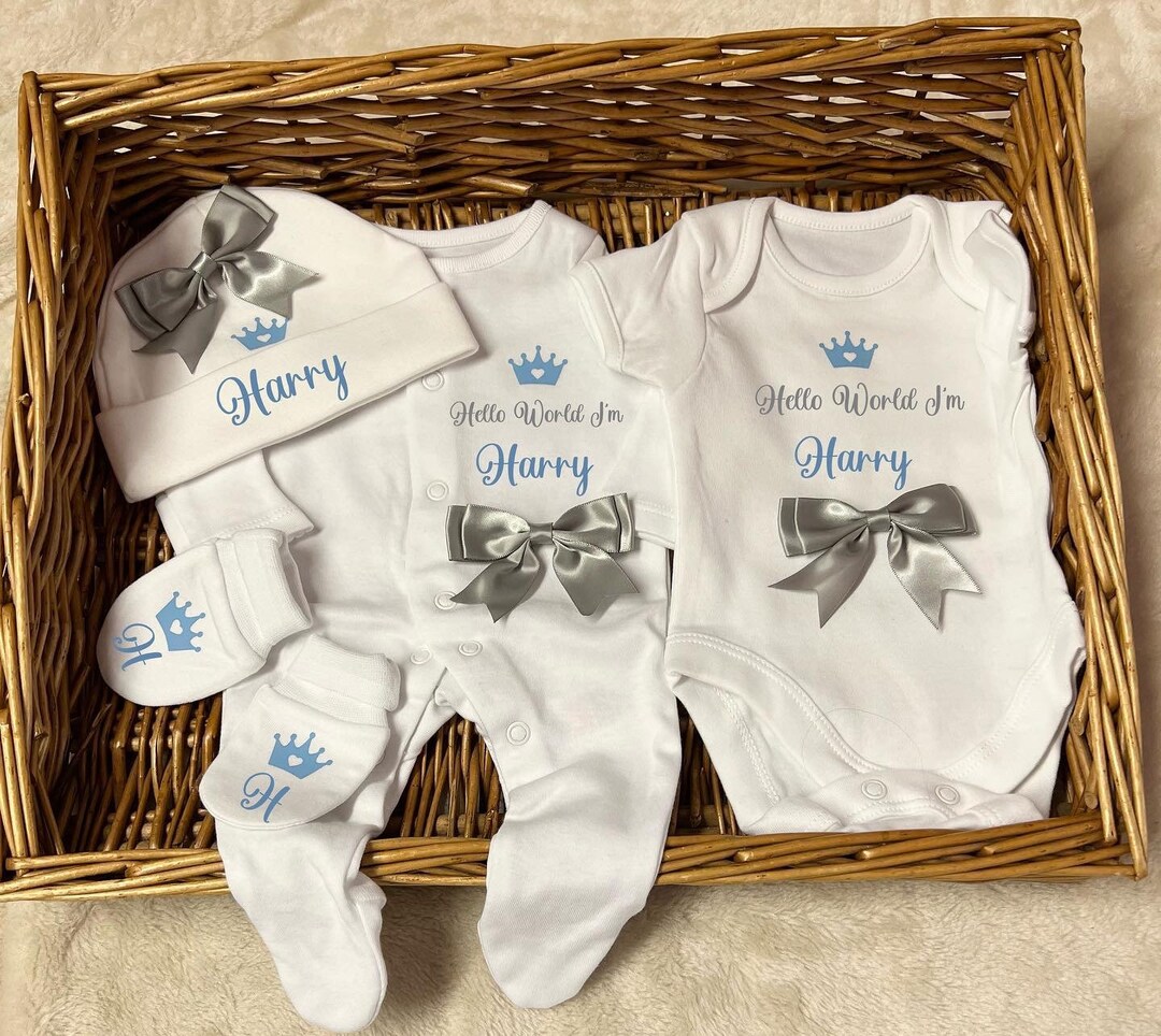 Newborn Baby Homecoming Set, Sleepsuit Hat Bodysuit Scratch Mitts Bows ...
