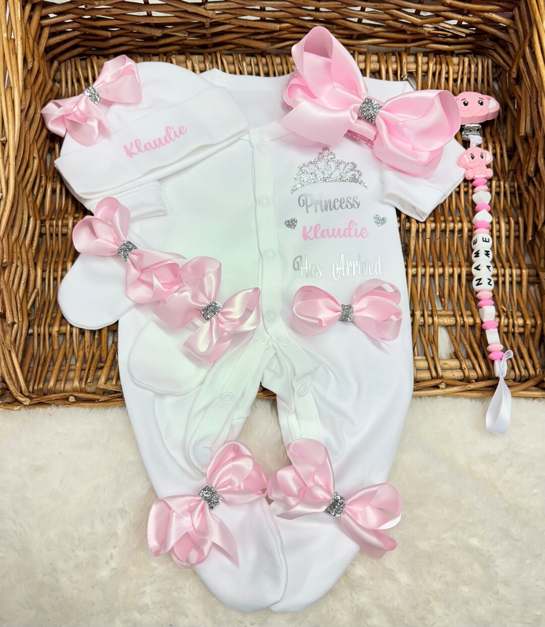 Newborn Baby Girl Homecoming Set, Sleepsuit/babygrow Hat Mitts Headband ...
