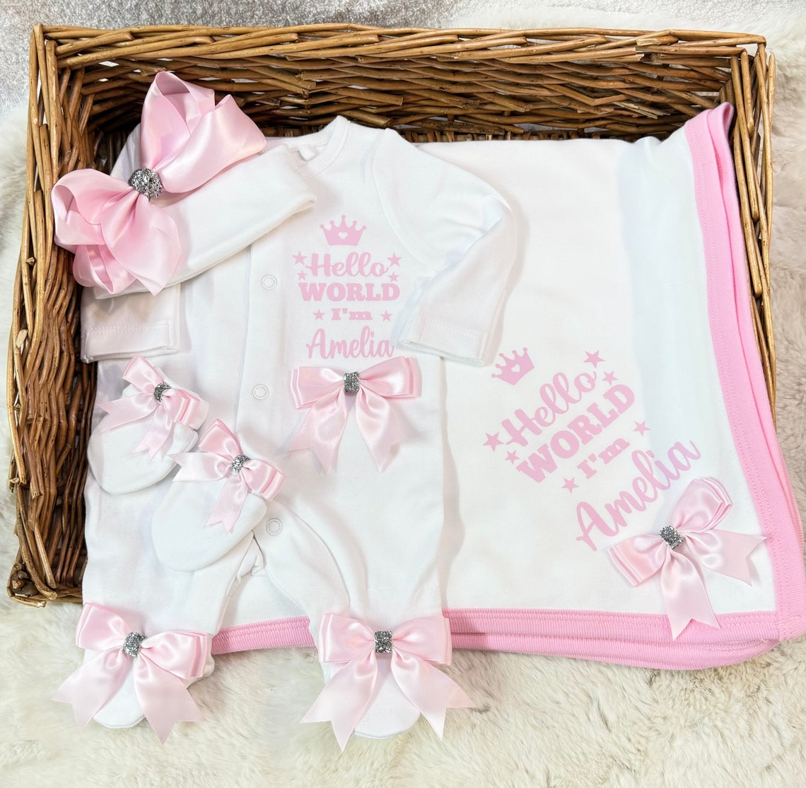 Newborn Baby Homecoming Hospital Outfit Sleepsuit Babygrow Large Bow ...