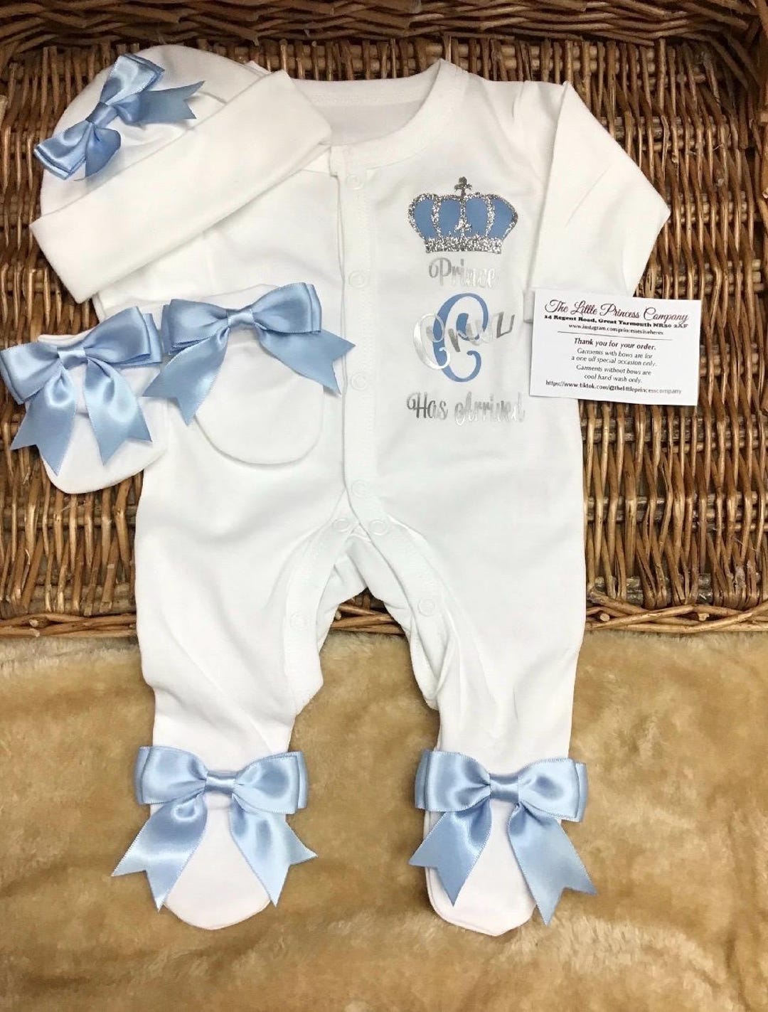 Newborn Baby Homecoming Set, Sleepsuit/babygrow Hat Scratch Mitts Bows ...