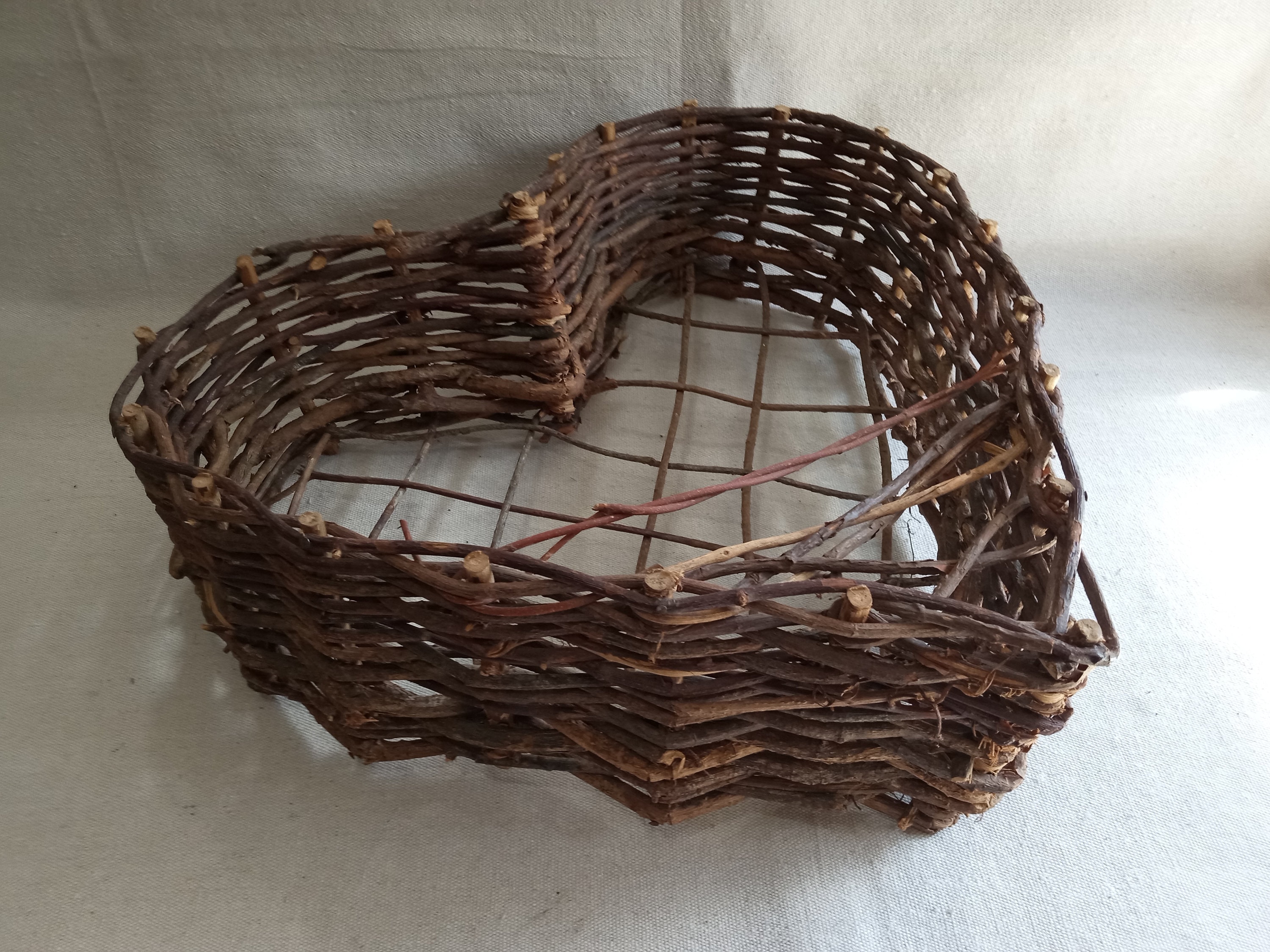 Grapevine Heart Wall Baskets - Etsy
