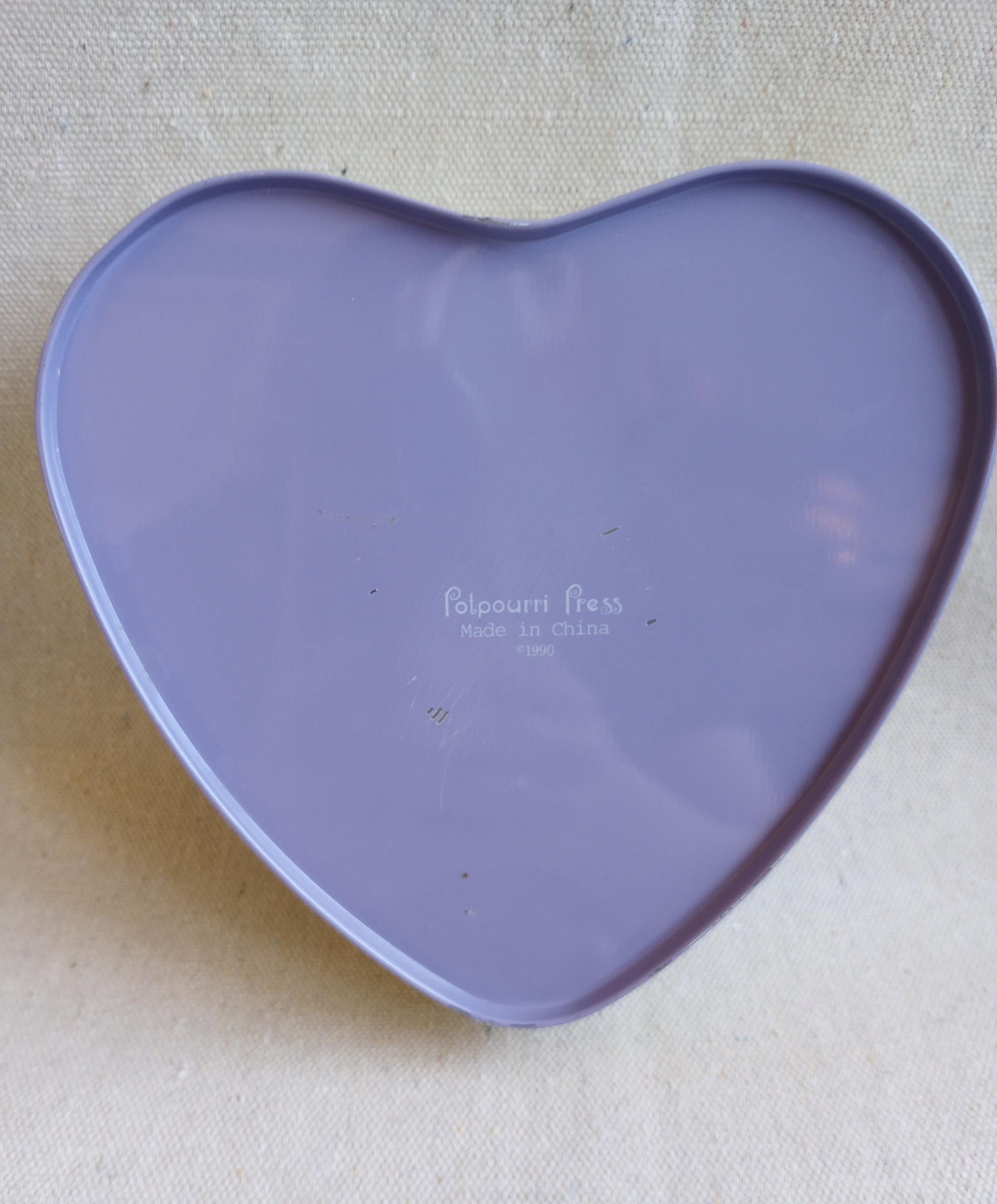 Vintage Heart Shaped Tin - Etsy