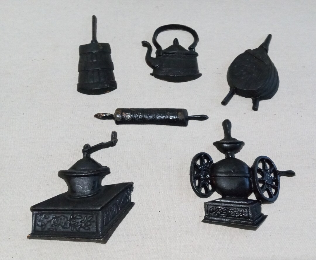 Collection of Cast Iron Decorative Trivets - Etsy