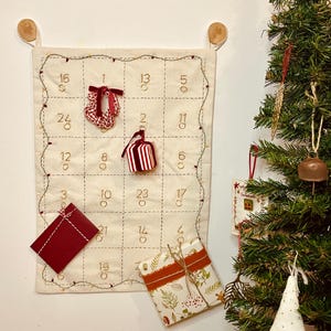Handmade Christmas Countdown Calendar: Embroidered Cotton Advent ...