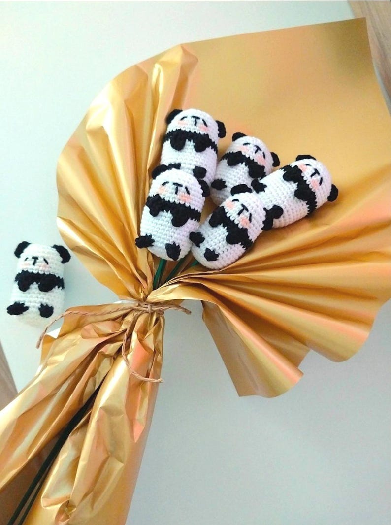 Adorable Crochet Panda Bear Bouquet , Unique Amigurumi Animal Gift ...
