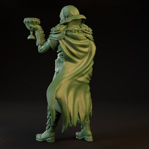 Strahd Von Zarovich standing/attacking 32mm/28mm RPG Miniature for ...