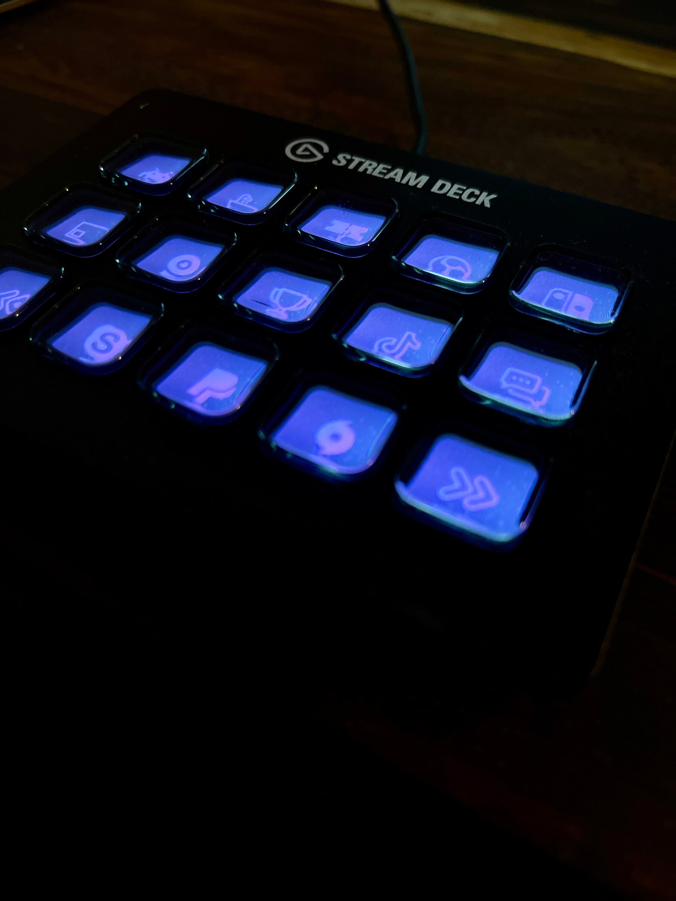 Streamdeck Icons - 168 Dark Blue Purple Gradient on Star Background ...