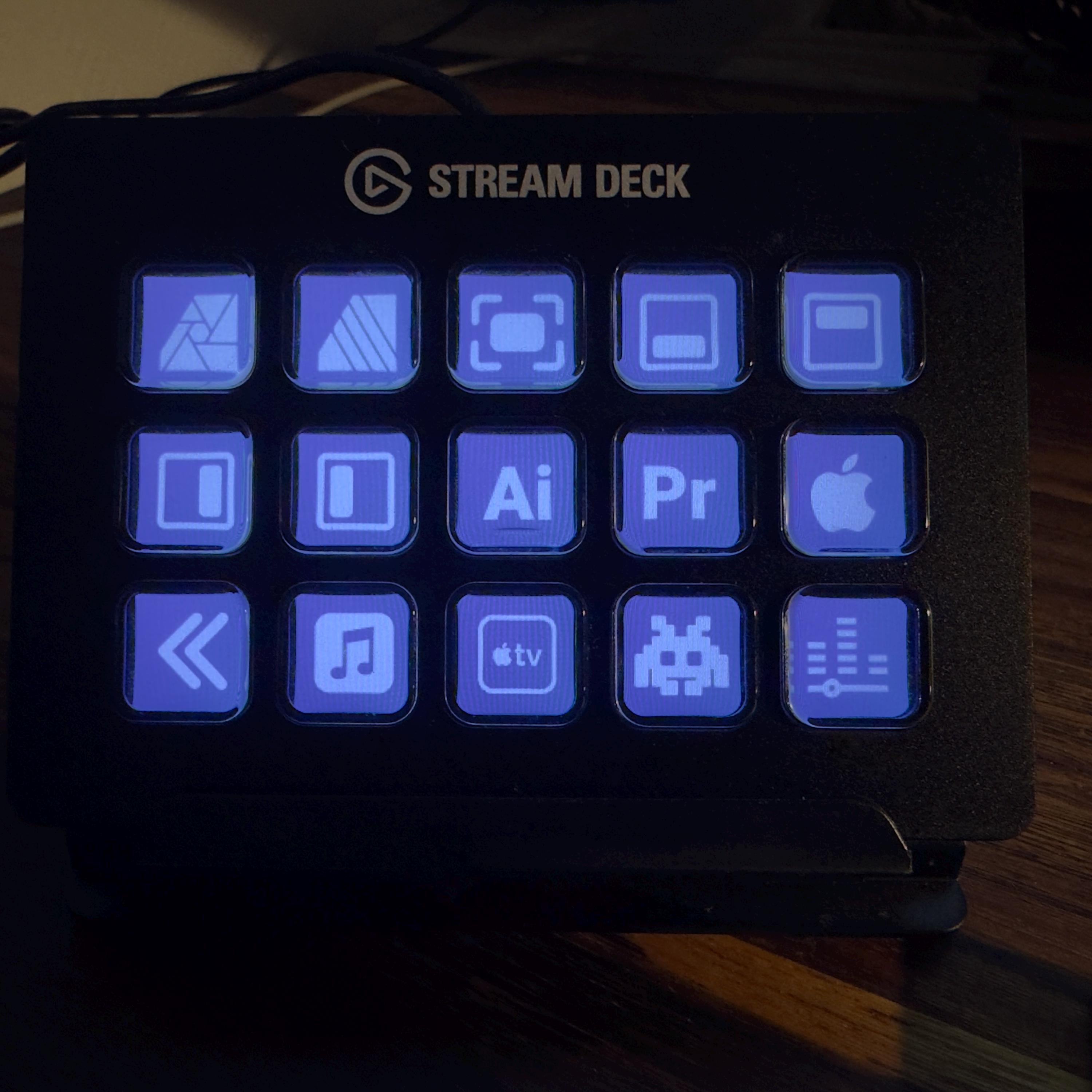 Streamdeck Icons - 527 Light Purple Icons on Purple Blue Gradient ...