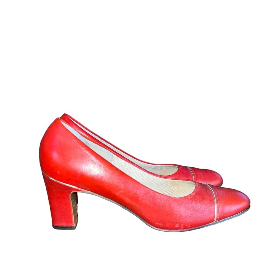 Naturalizer Vintage Red and Gold Leather Pumps Size 6.5AA - Etsy