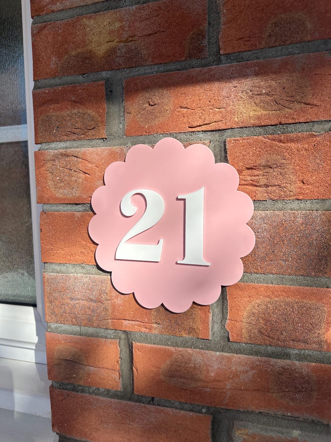 Scallop House Number Sign - Customise Number Colour - Door Sign - Etsy UK